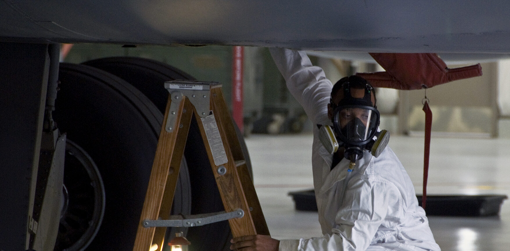 Hazmat and IATA Dangerous Goods Training Guide | Wingtalkers